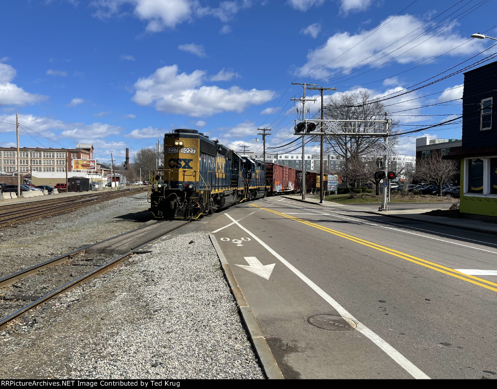 CSX 6227 & 6219